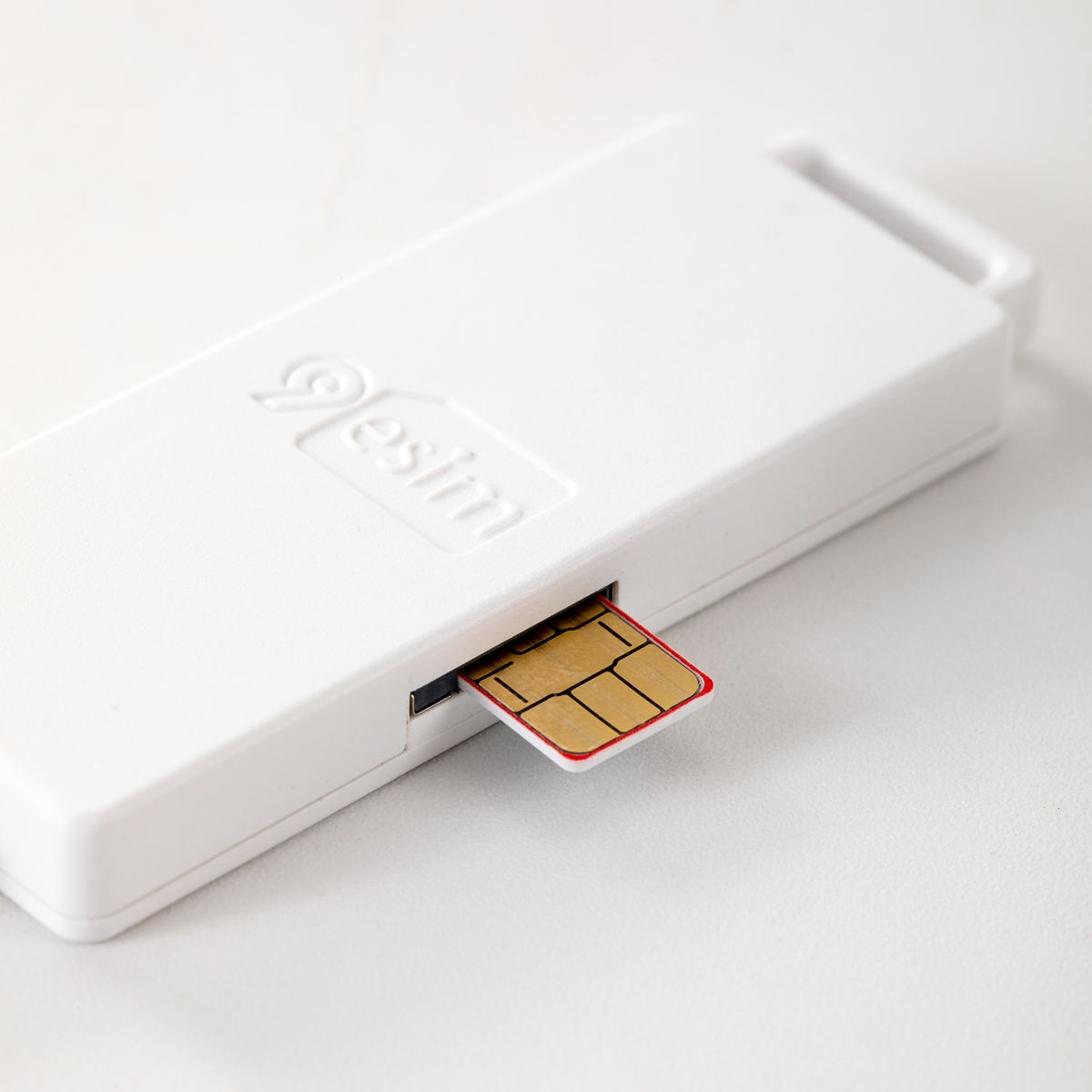 Card reader – 9eSIM